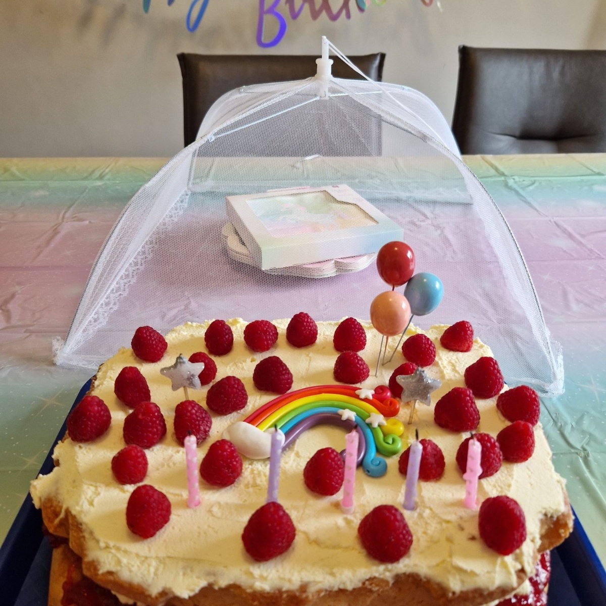 Deanshanger Primary School - MacMillan Cake Winners